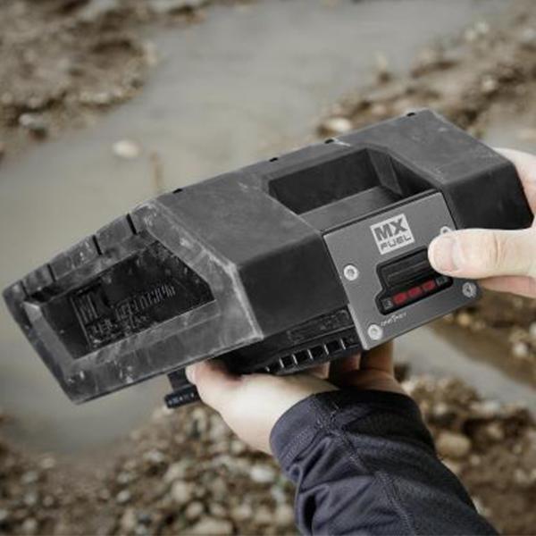 Milwaukee MX FUEL REDLITHIUM Battery Pack - GME Supply
