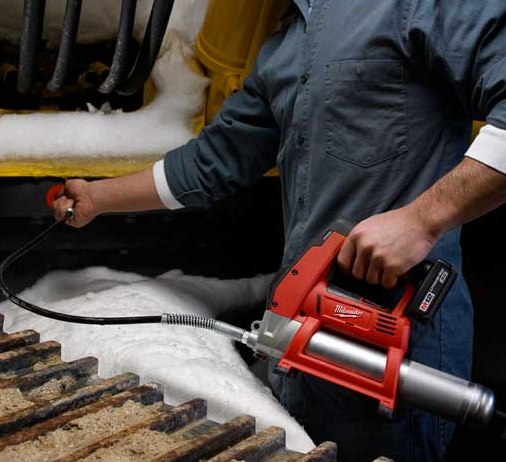Milwaukee M12 Cordless Lithium-Ion Grease Gun (Tool Only) - GME Supply