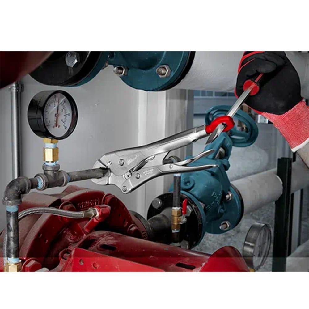 Milwaukee Torque Locking C-Clamp with Swivel Jaws - GME Supply