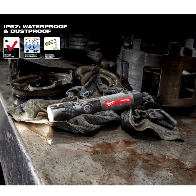 Milwaukee USB Rechargeable 1,100 Lumen, Twist Focus Flashlight - GME Supply