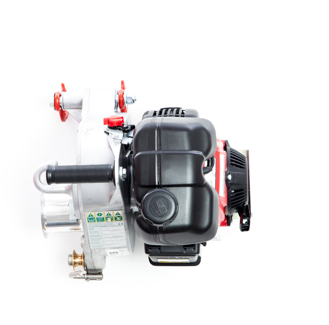 Portable Winch Gas-Powered High-Speed Pulling Winch - GME Supply