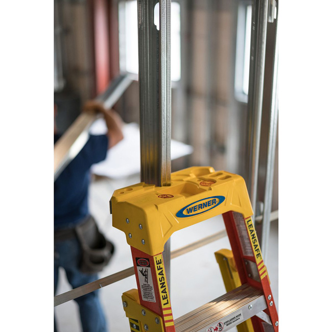 Werner Type 1A Fiberglass Leaning Ladder - GME Supply